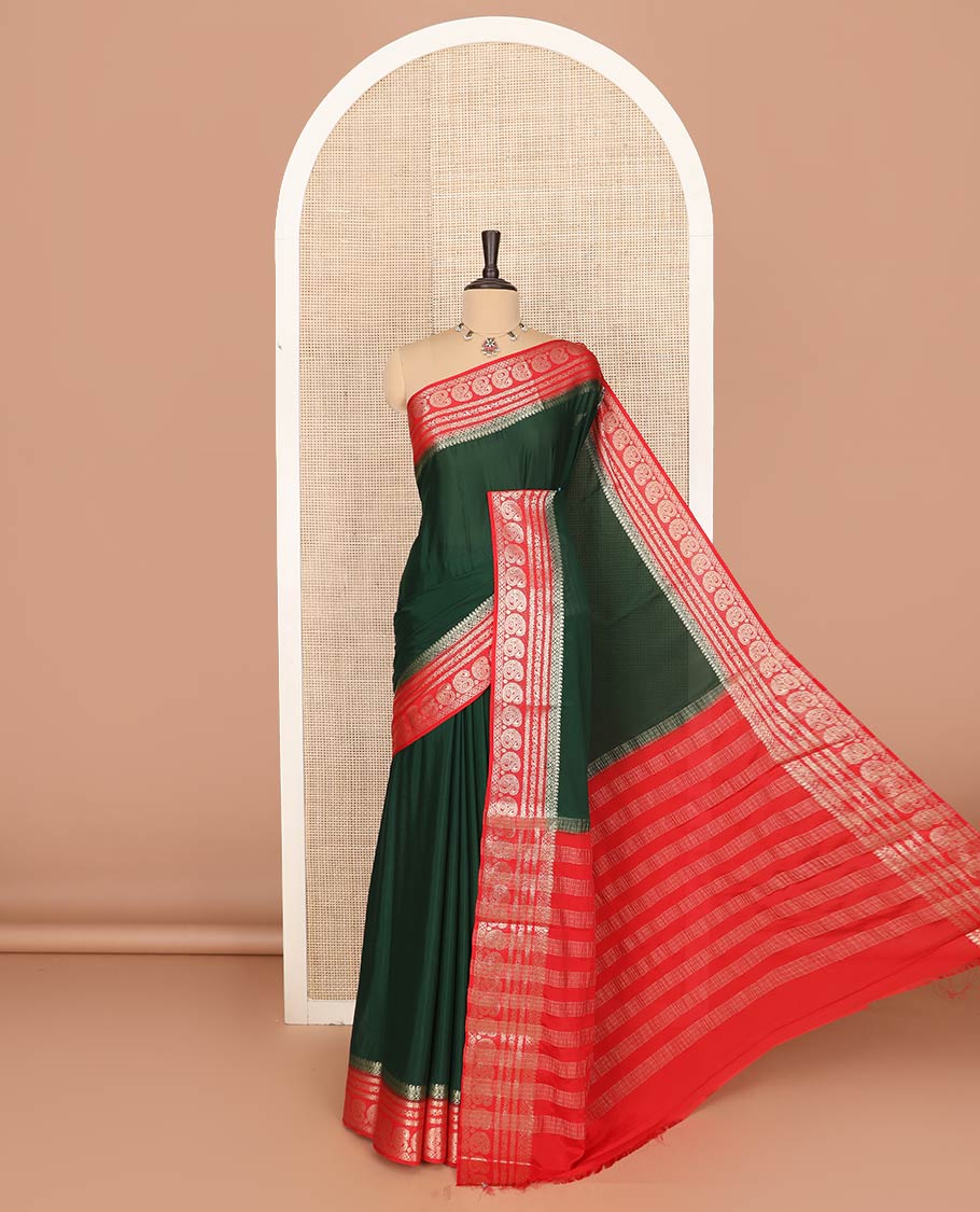 Green plain art mysore silk saree, contrast traditional zari border of